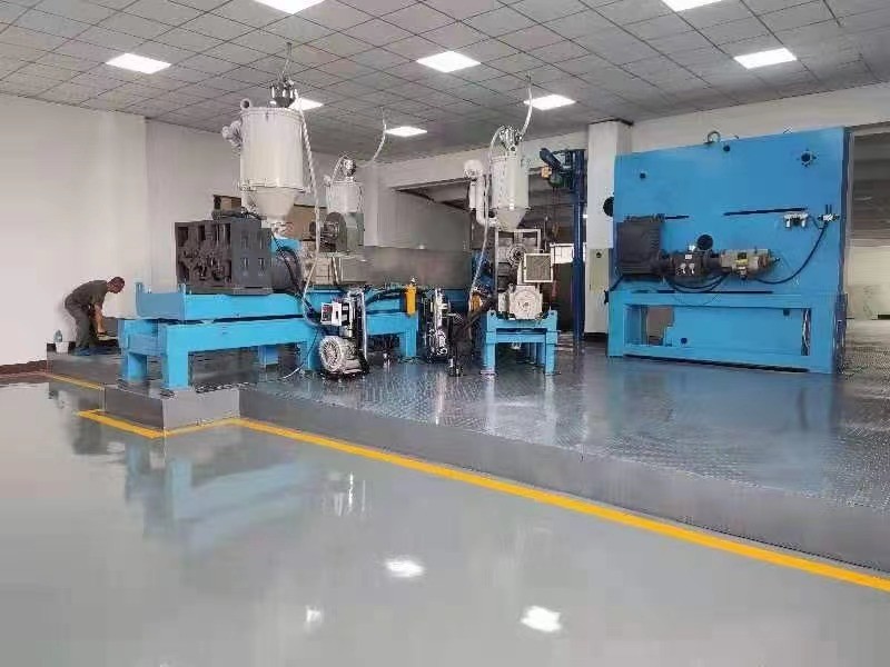 6kv-35KV CCV Line สําหรับสายไฟฟ้า XLPE 240 / 300 / 630 ตารางเมตร